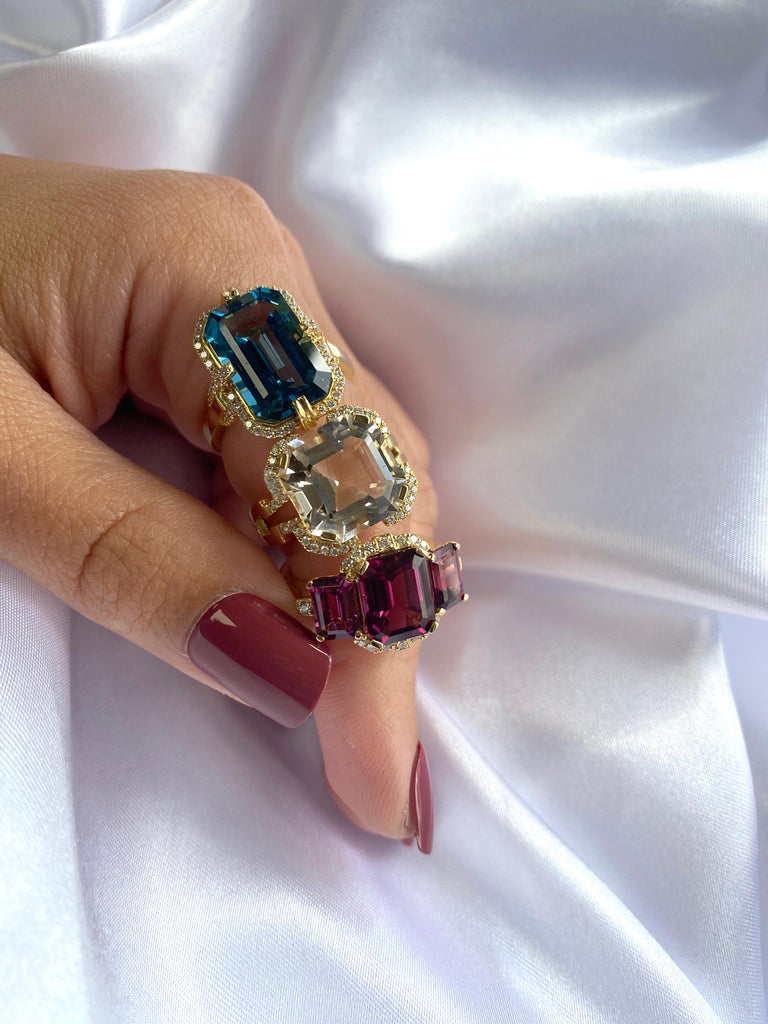 Goshwara Garnet 3 Stone Emerald Cut with Diamonds Ring For Sale at 1stDibs