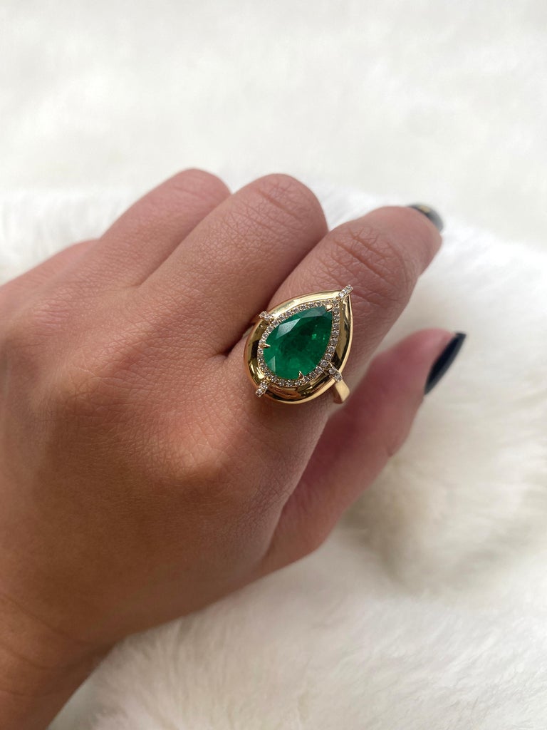 Goshwara Pear Shape Emerald Cab with Diamonds Ring For Sale at 1stDibs