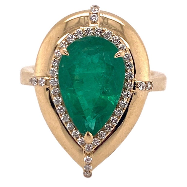 Goshwara Pear Shape Emerald Cab with Diamonds Ring For Sale at 1stDibs
