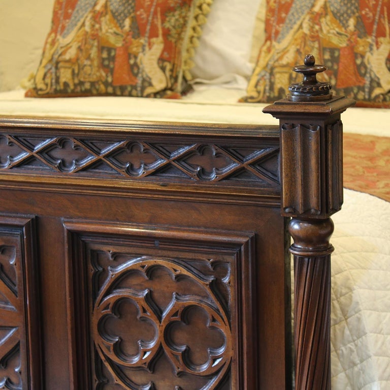 Gothic Style Antique Bed in Walnut, WK102 at 1stDibs