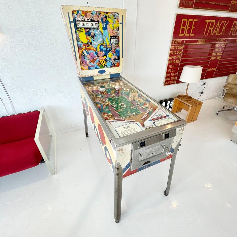 Gottlieb's Pro Football Pinball Arcade Game 1973 at 1stDibs