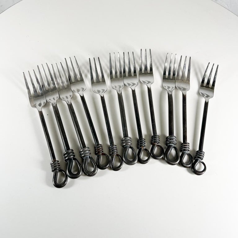 Gourmet Settings Modern Design Twist Shout Salad Forks Set of 11 For ...