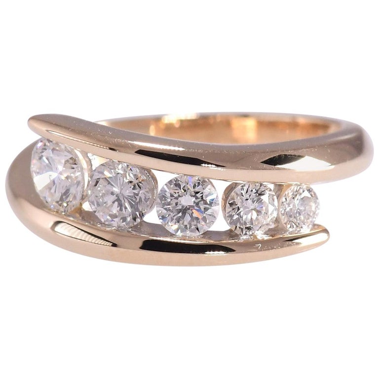 Graduated Diamond Band Ring .84 Carat 14 Karat Yellow Gold 3.30 Grams ...