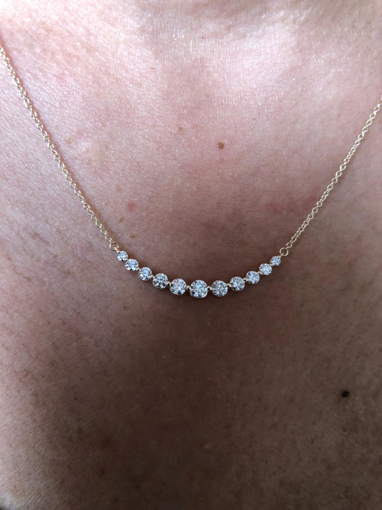 Graduated Diamond Bar Pendant Yellow Gold For Sale at 1stDibs