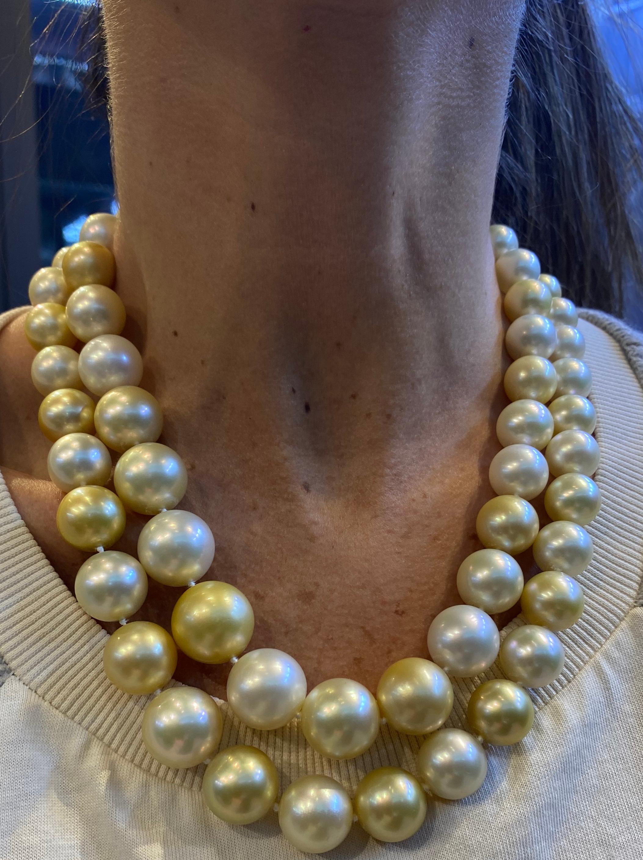 Graduated Golden Pearl Necklace by Paspaley For Sale at 1stDibs