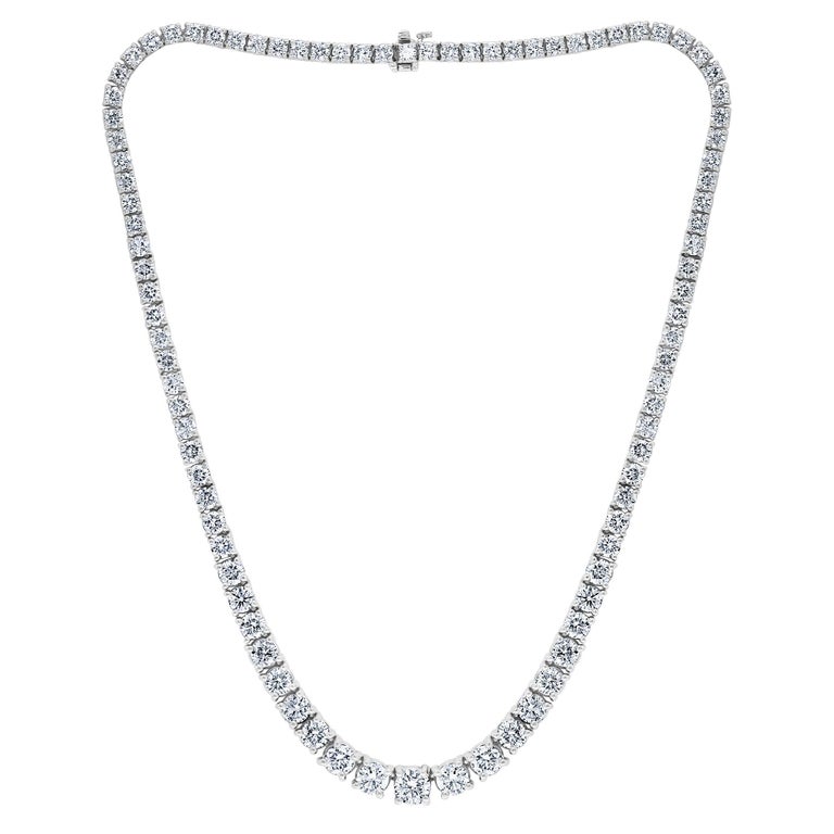 Graduated Round Diamond Riviera Tennis Necklace For Sale at 1stDibs