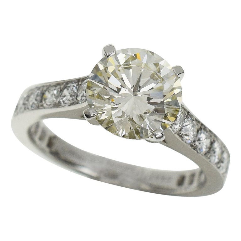 Graff 1.57 Carat Diamond Platinum Flame Diamond Solitaire Ring at 1stDibs | graff flame ring