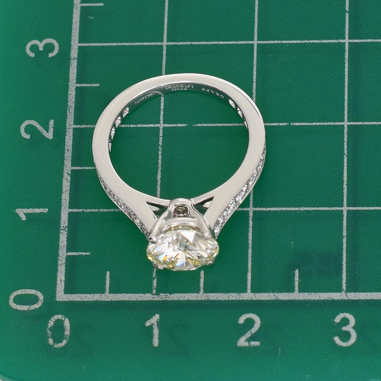 Graff 1.57 Carat Diamond Platinum Flame Diamond Solitaire Ring at ...