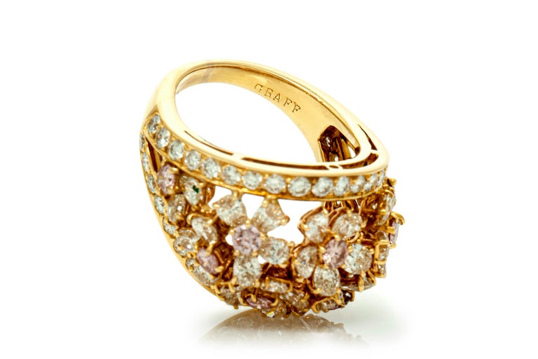 Graff Bombe White and Pink Diamond Flowers Ring For Sale at 1stDibs