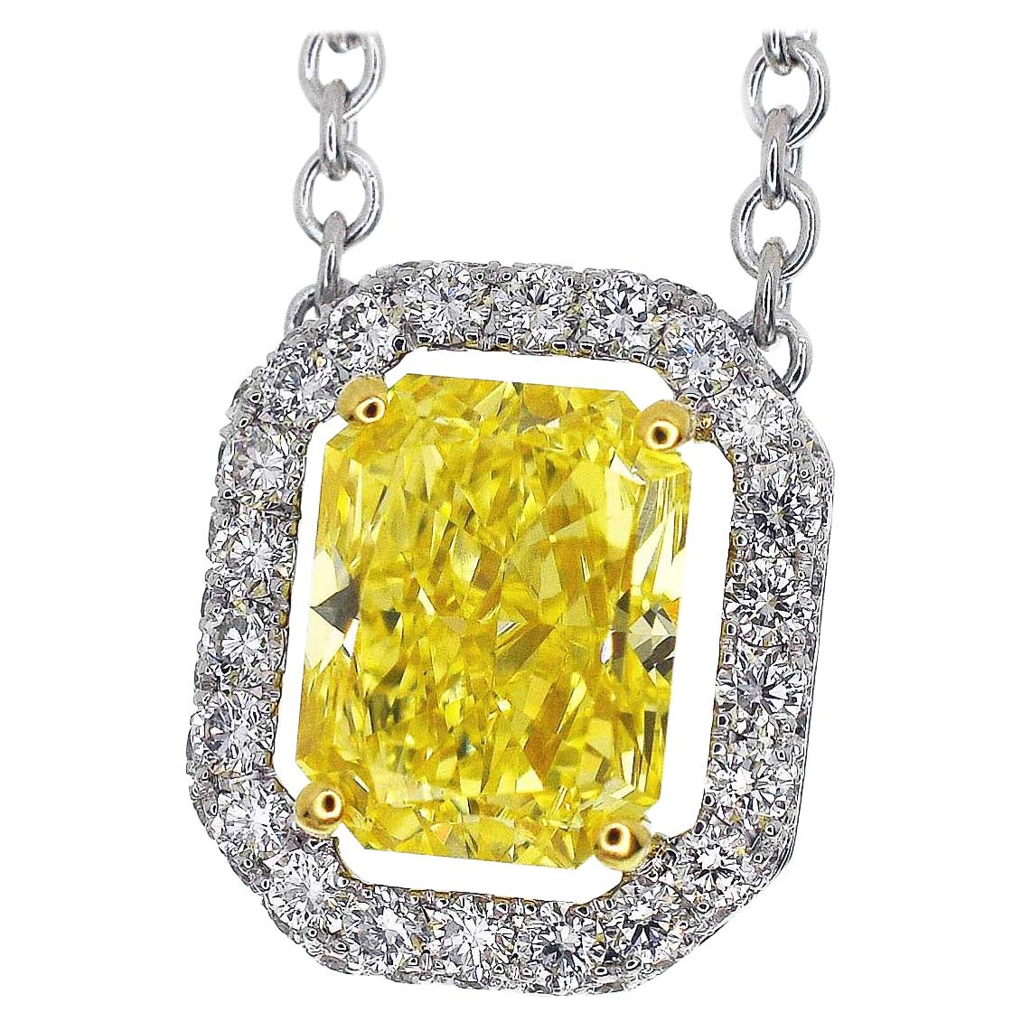 Graff Ruby Diamond Gold Necklace at 1stDibs