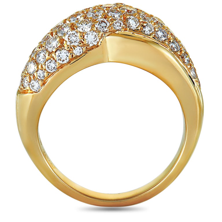 Graff Diamond and Sapphire Yellow Gold Band Ring at 1stDibs
