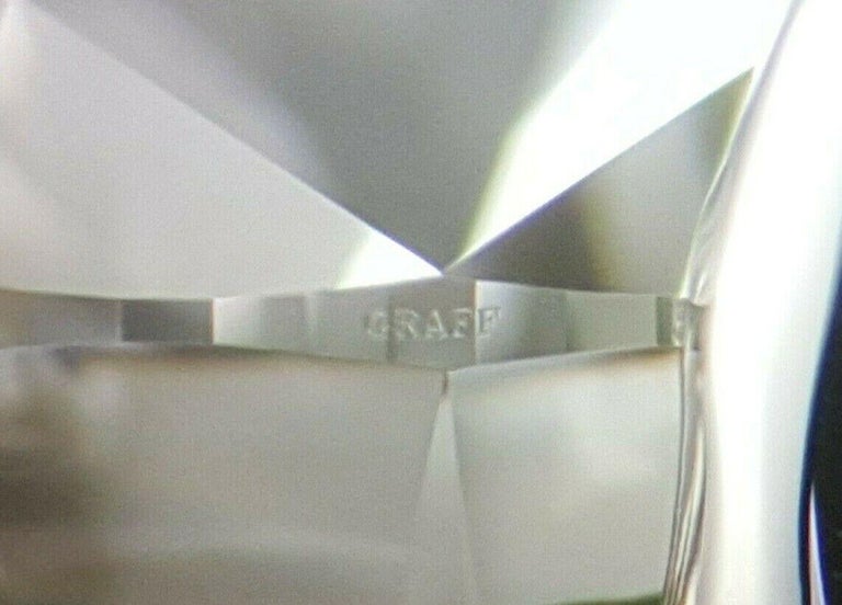 GRAFF Round Brilliant Cut Diamond Solitaire Ring For Sale at 1stDibs