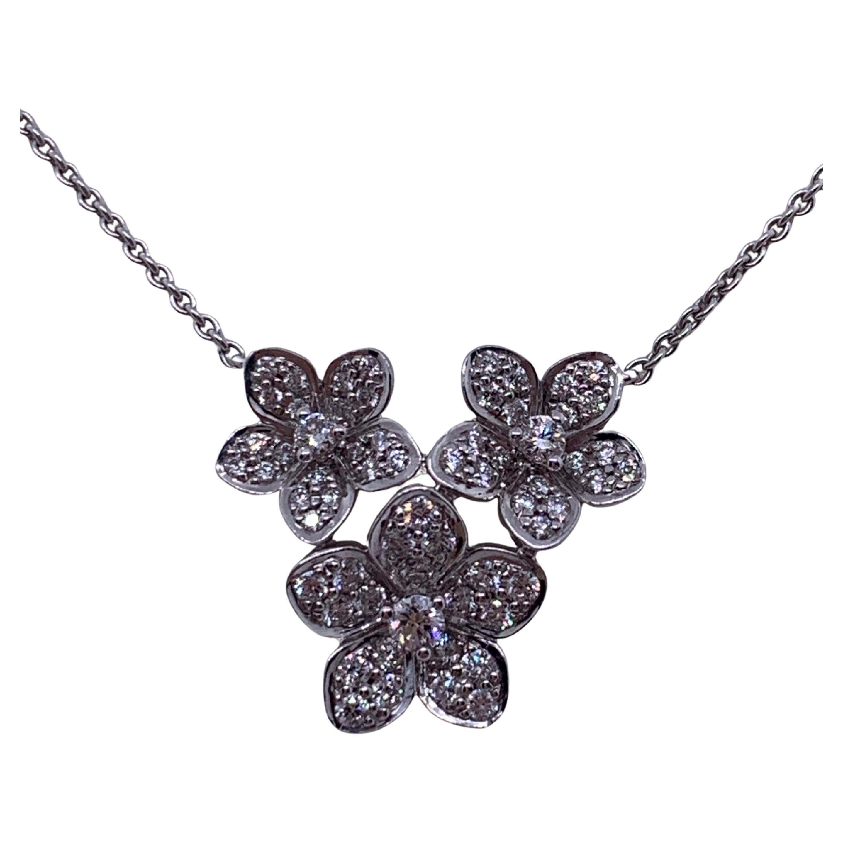 Graff Wild Flower Collection Pavé Diamond Necklace For Sale at 1stDibs