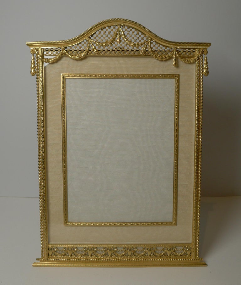 Grand Large Gilded Bronze Photograph / Picture Frame c.1910 For Sale at ...