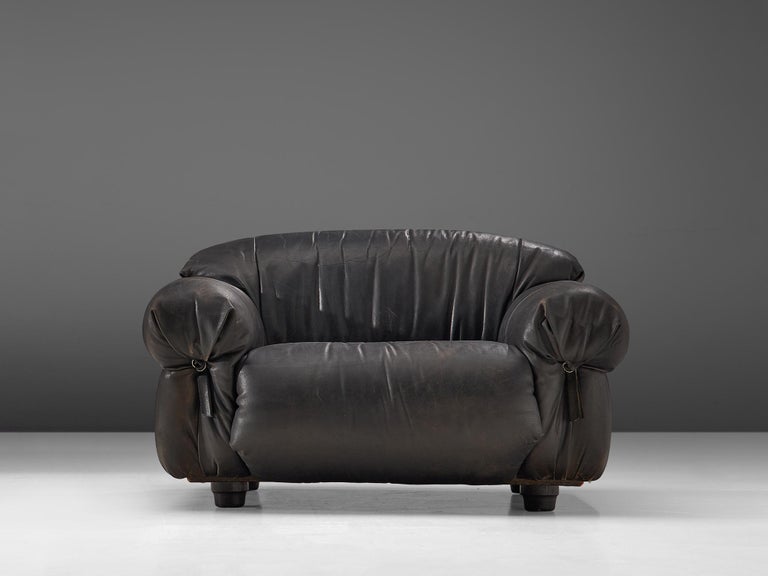 Grand Lounge Chair in Black Patinated Leather For Sale at 1stDibs