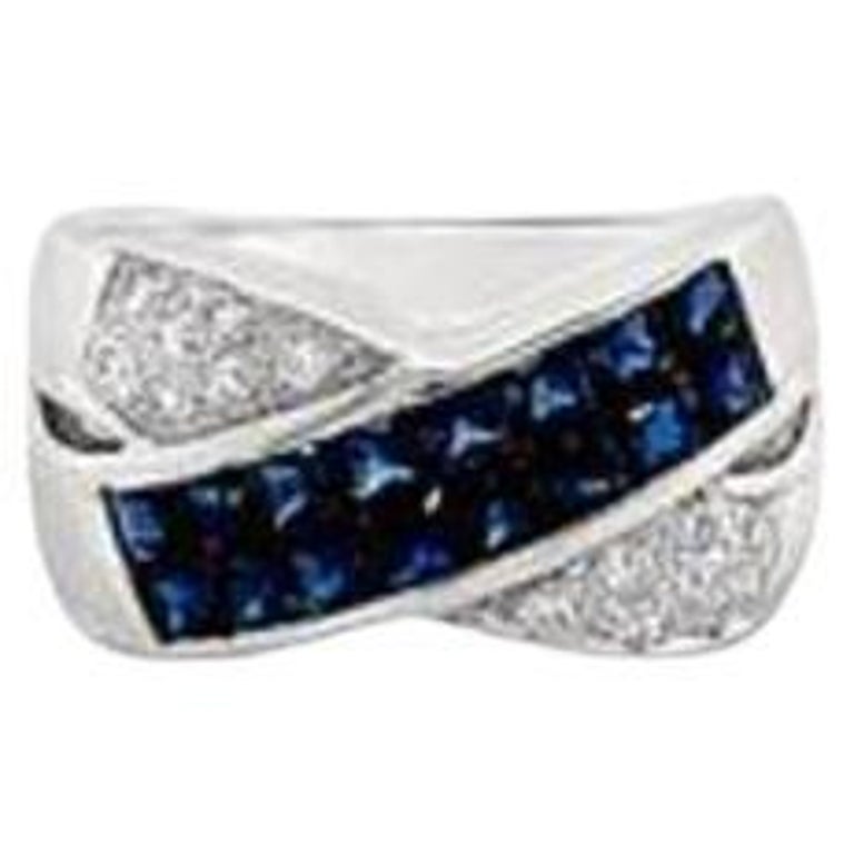 Grand Sample Sale Ring Featuring Blueberry Sapphire Set in 18K Vanilla ...