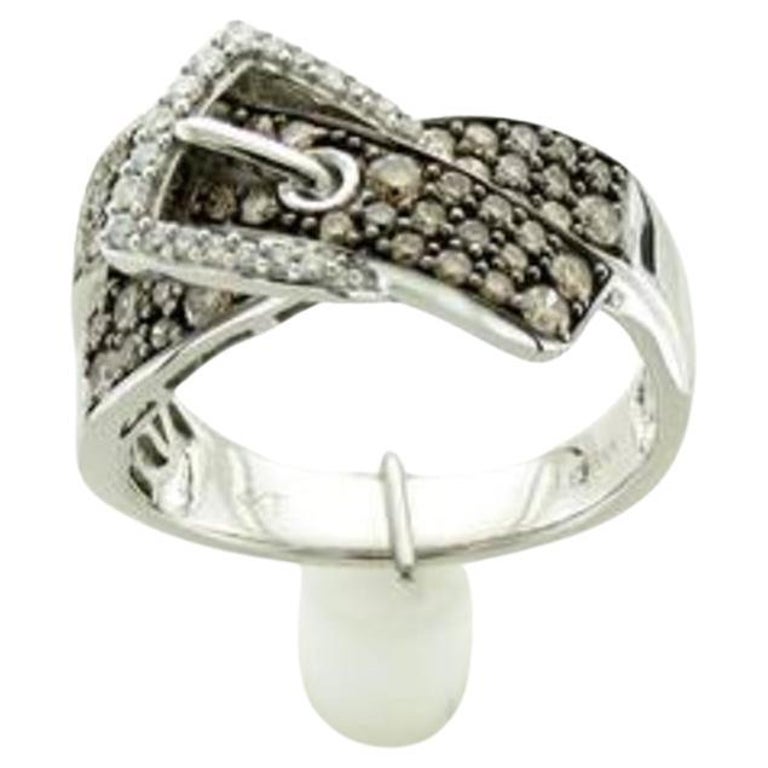 Grand Sample Sale Ring Featuring Chocolate Diamonds For Sale at 1stDibs