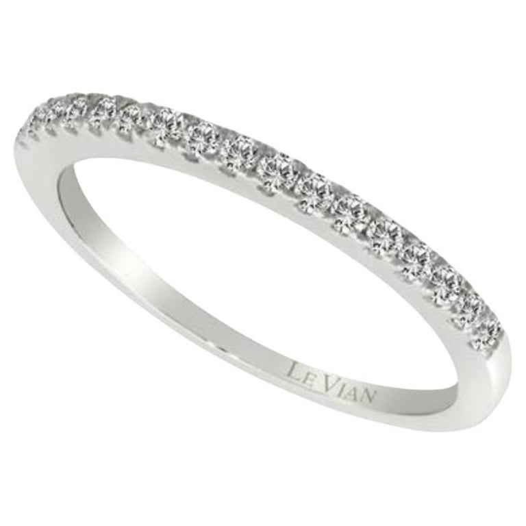 Grand Sample Sale Ring Featuring Vanilla Diamonds Set in 14K Vanilla ...