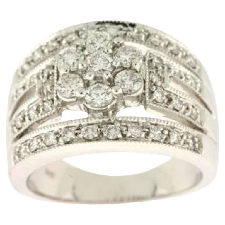 Grand Sample Sale Ring Featuring Vanilla Diamonds Set in 14k Vanilla ...