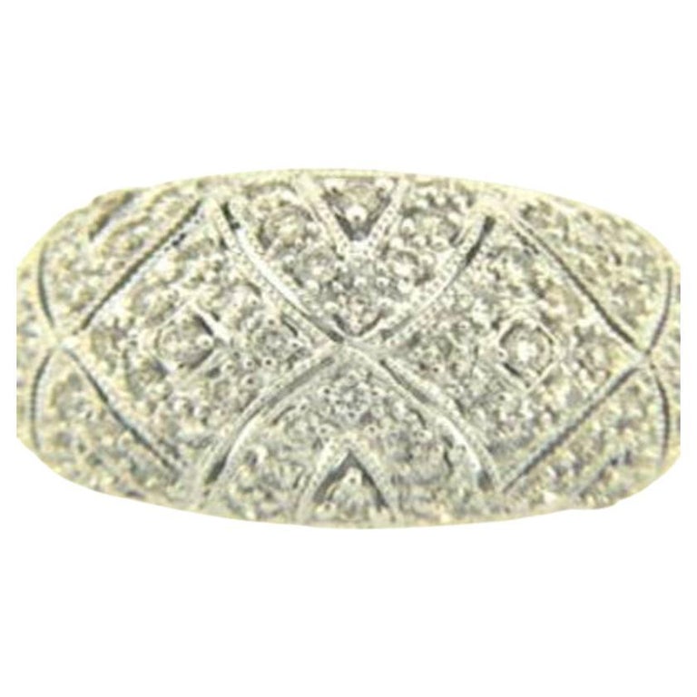 Grand Sample Sale Ring Featuring Vanilla Diamonds Set in 18k Vanilla ...