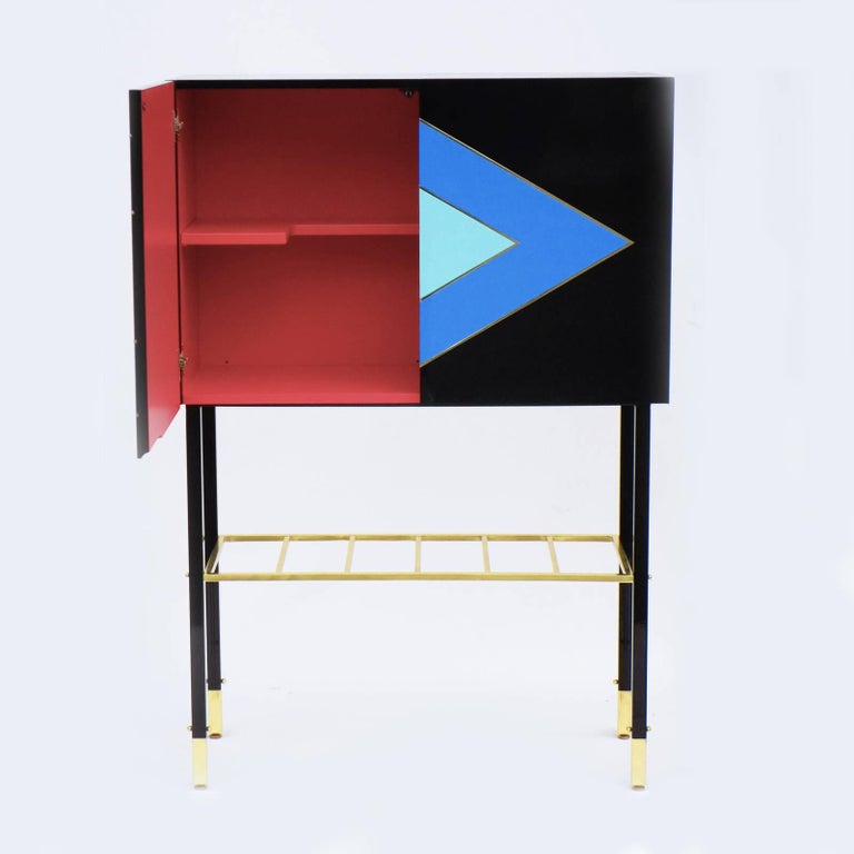 Graphic Cabinet For Sale at 1stDibs