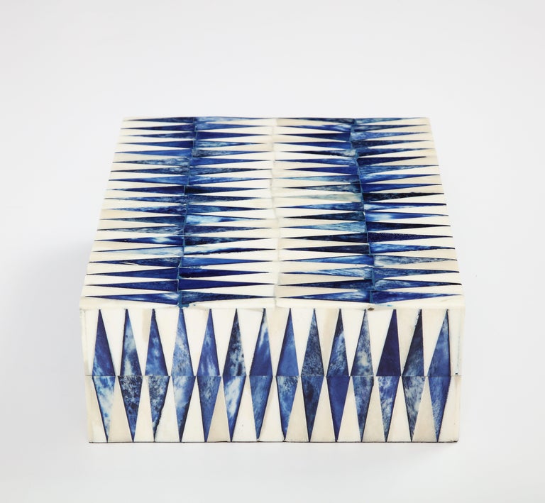 Graphic Pattern Blue / Natural Bone Box For Sale at 1stDibs