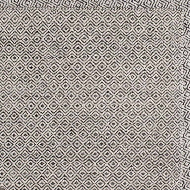 Gray and White Indian Diamonds Rug For Sale at 1stDibs