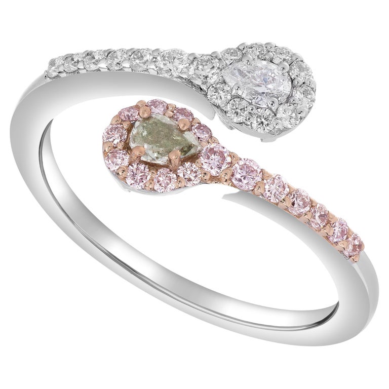 Grey and White Pear Shape Bypass Fashion Cocktail Ring For Sale at 1stDibs