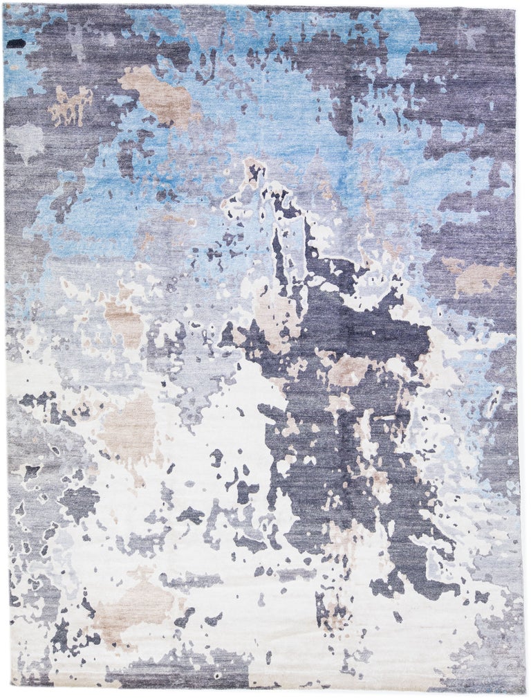 Gray Contemporary Wool and Silk Rug Handmade With Abstract Motif For ...