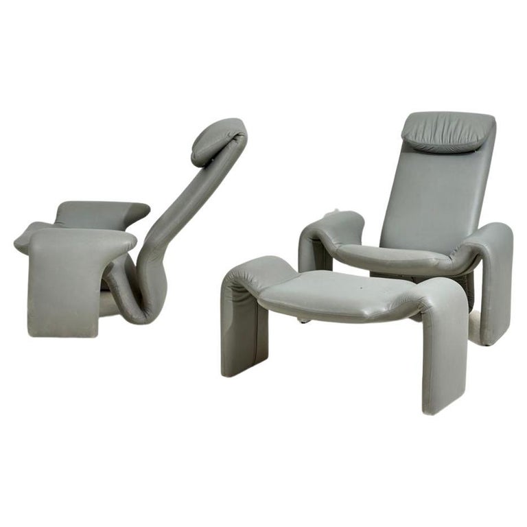 Gray Leather Lounge Chairs and Ottoman by Steve Leonard for Brayton ...