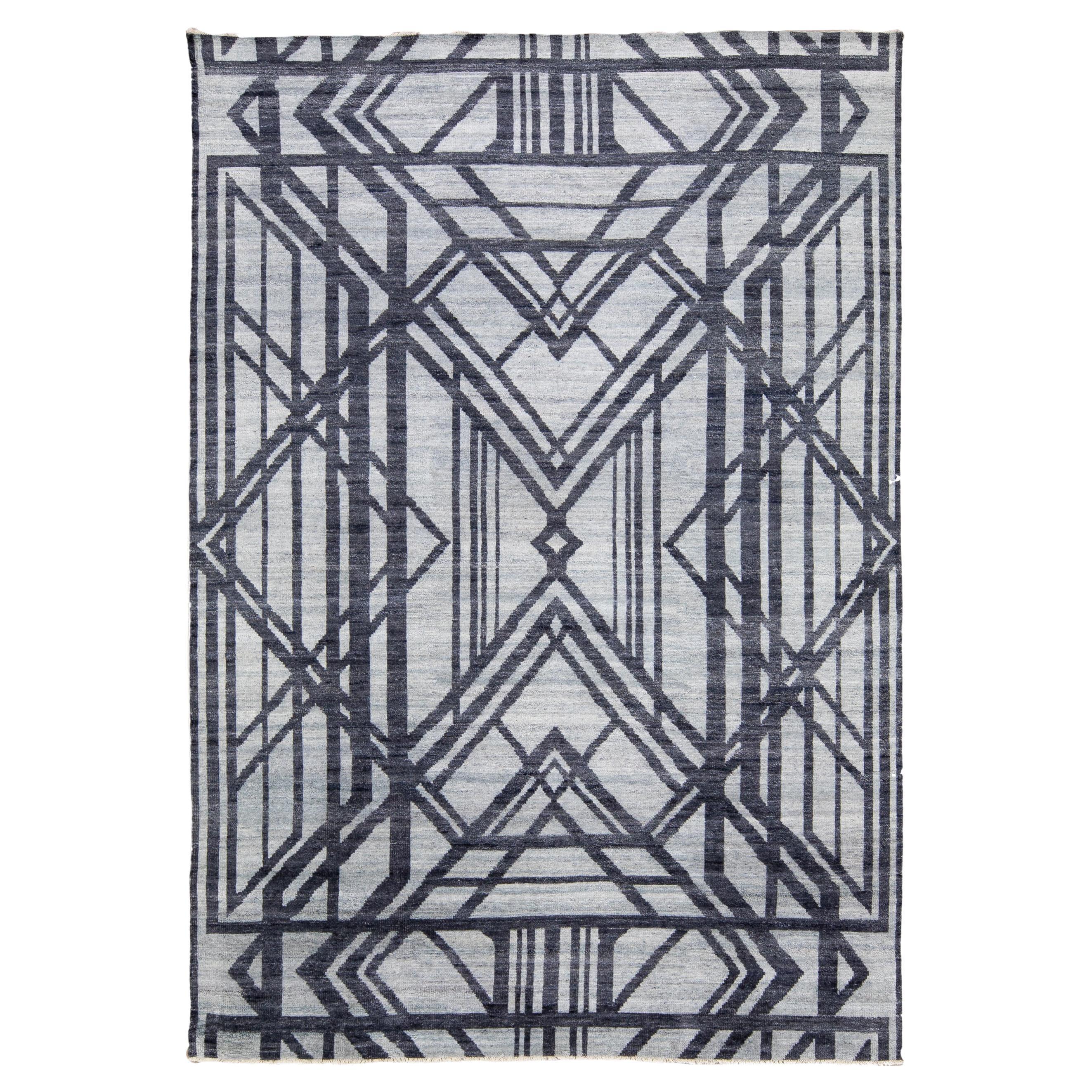Gray Modern Vivien Handmade Abstract Motif Wool Rug For Sale at 1stDibs