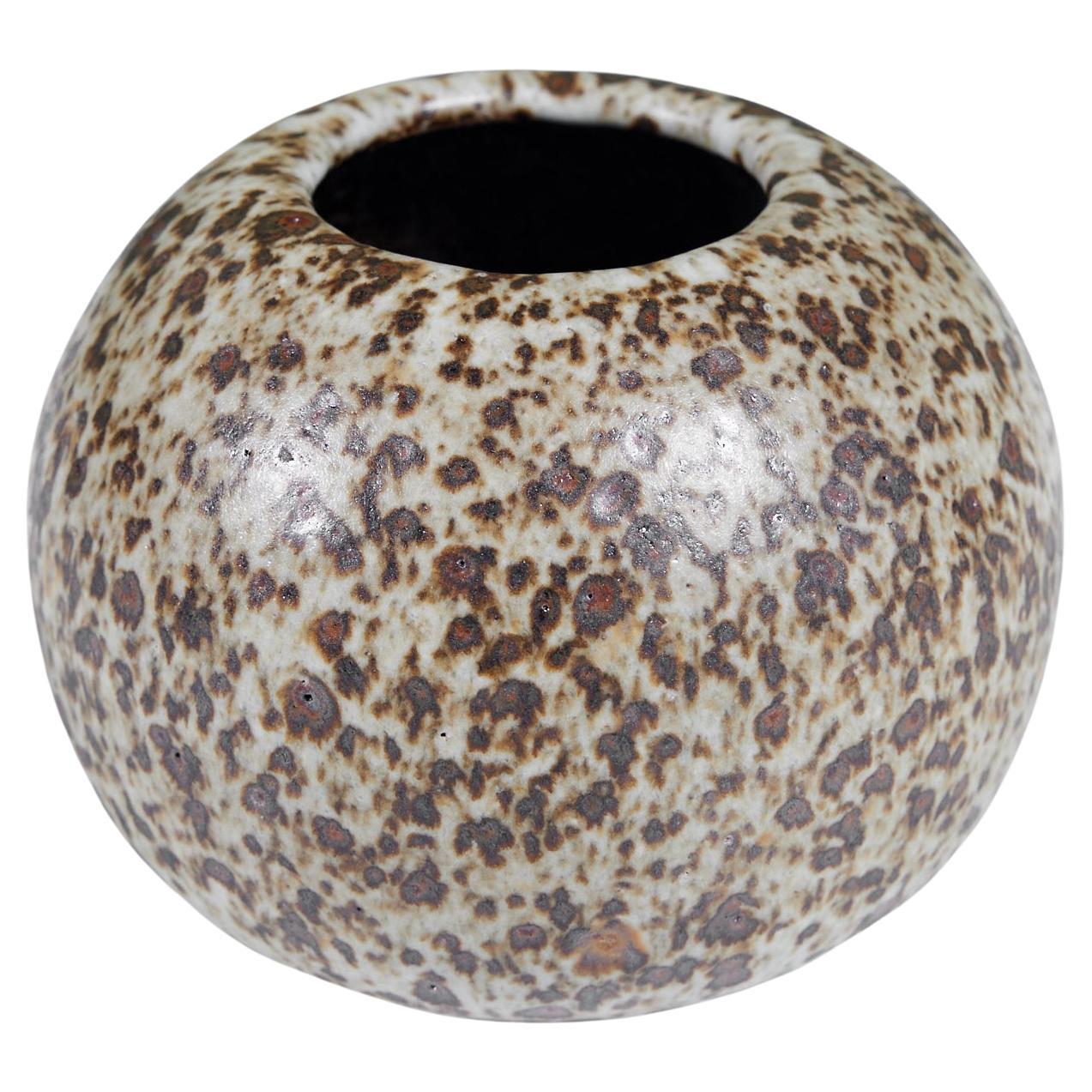 Gray Speckle Glazed Bud Vase For Sale at 1stDibs