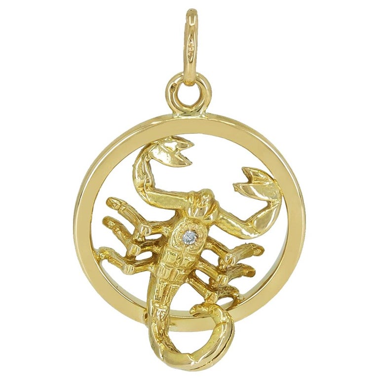 Great Gold and Diamond Scorpio Charm For Sale at 1stDibs