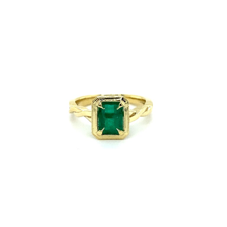 Great Vintage 18K Yellow Gold Solitaire Natural Emerald Ring Engagement ...