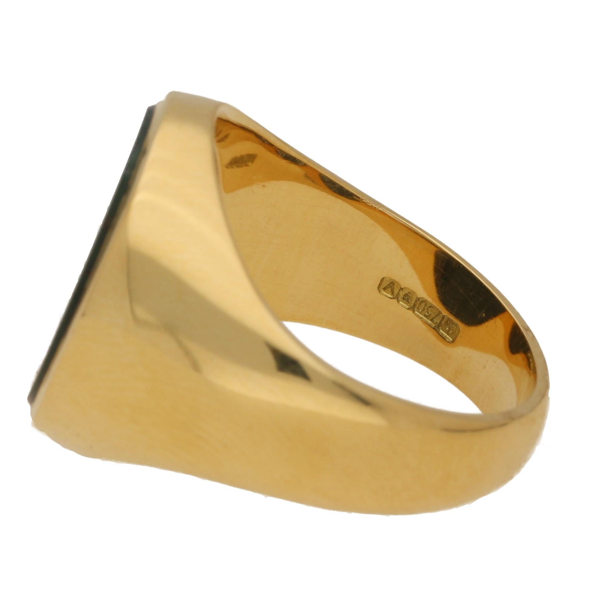 Green and Red Bloodstone Signet Ring Set in 18 Karat Yellow Gold For ...