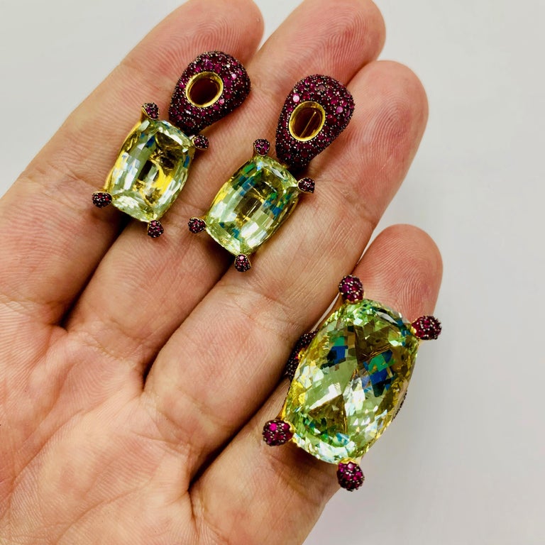 Green Beryl Ruby 18 Karat Yellow Gold Suite at 1stDibs