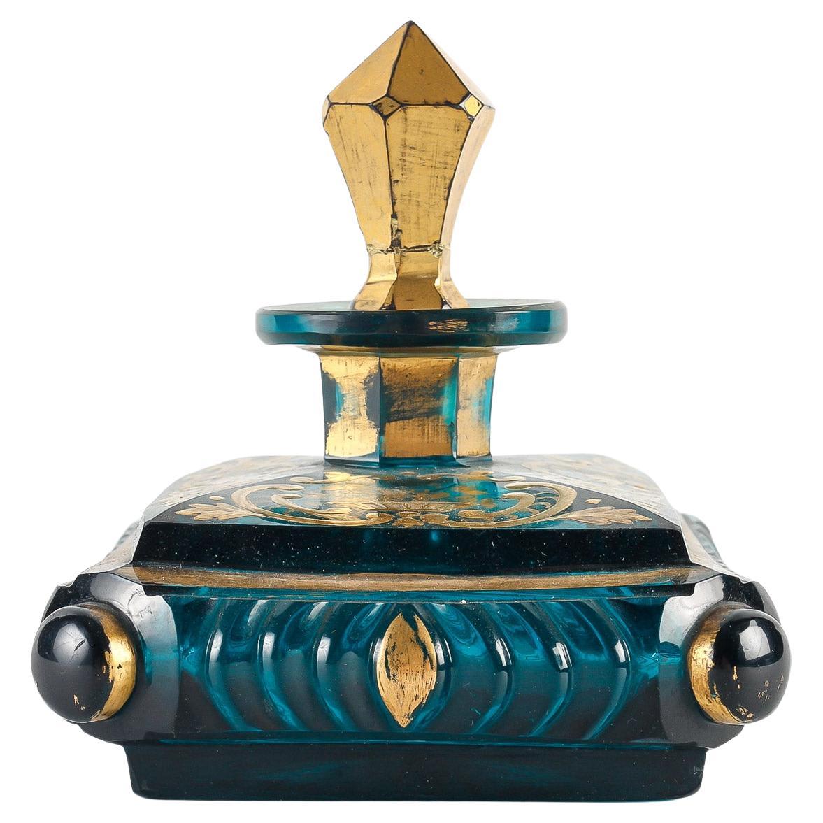 20th century French Green Engraved Crystal Perfume Bottle, 1950s For Sale at 1stDibs