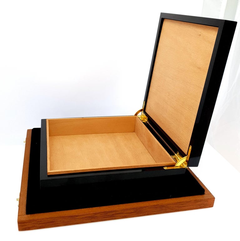 Green Grossular Garnet Decorative Jewelry Gemstone Box with Black ...