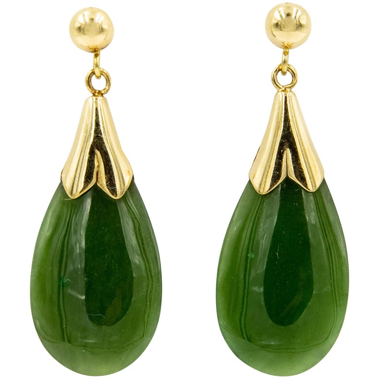 Green Jade Teardrop Pear Shaped Yellow Gold Dangling Earrings at 1stDibs