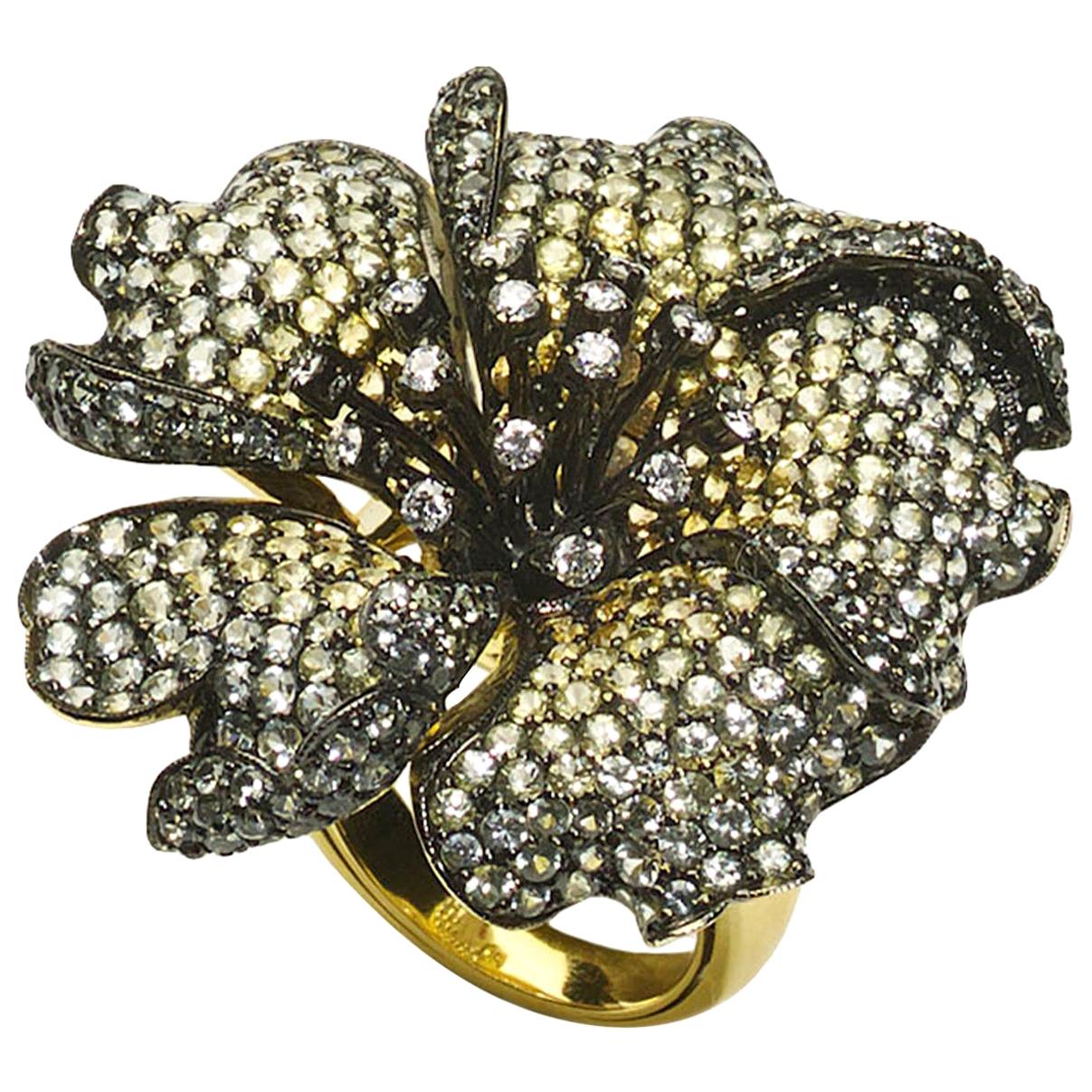 Diamond Gold Mesh Flower Ring at 1stDibs