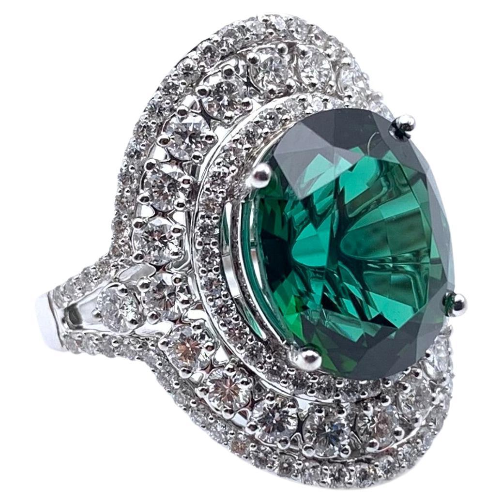 Eve Li 4.96 CT Emerald and Diamond Ring For Sale at 1stDibs
