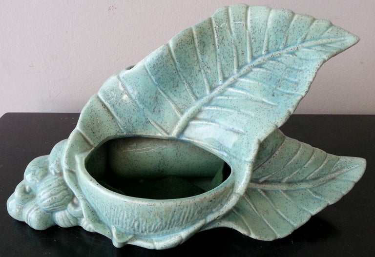 Green Tropical Palm Leaf Tv Lamp and Planter For Sale at 1stDibs