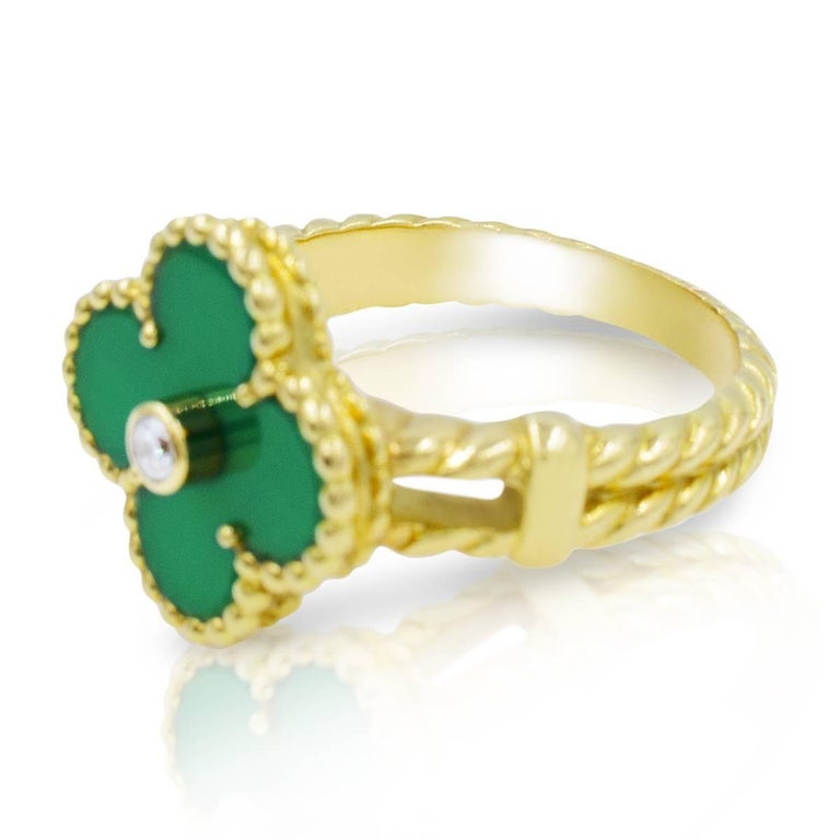 Green Vintage VCA Alhambra Clover Jade Ring at 1stDibs | vca ring, van ...