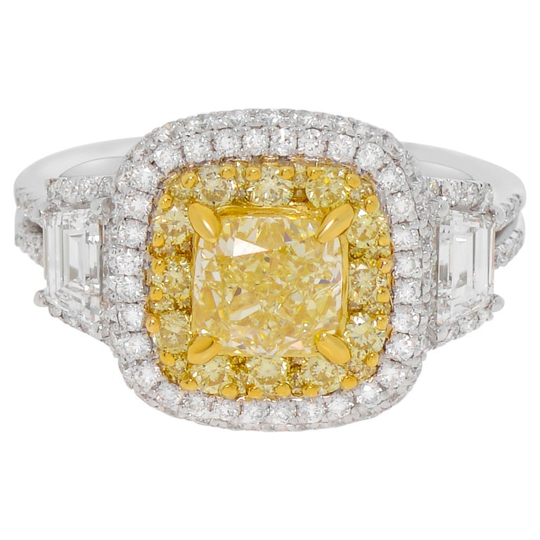 Gregg Ruth 18k Gold, Fancy Yellow Diamond and White Diamond Ring For ...