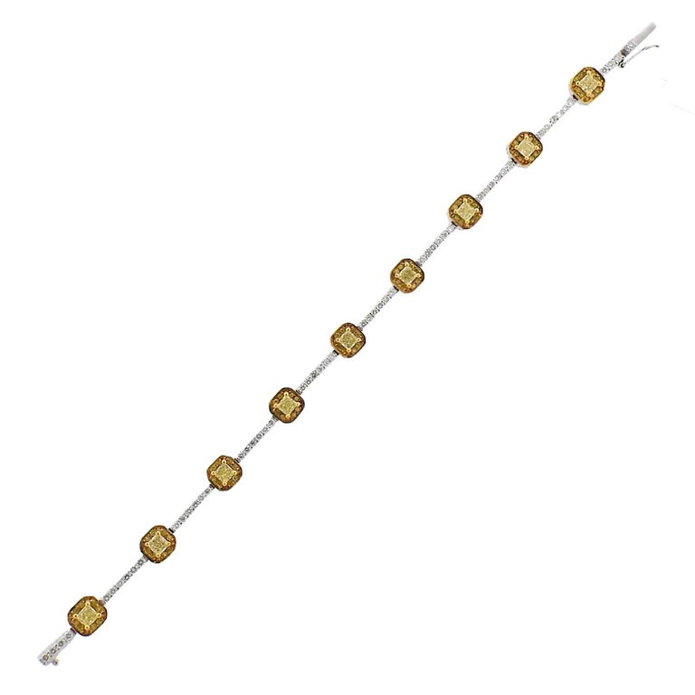 Gregg Ruth Yellow White Diamond Gold Bracelet For Sale at 1stDibs