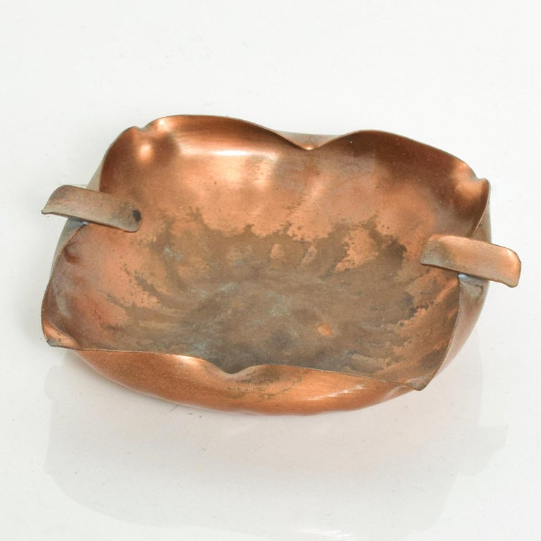 Gregori Sculptural Ashtray in Hammered Gregorian Copper 1960s San ...