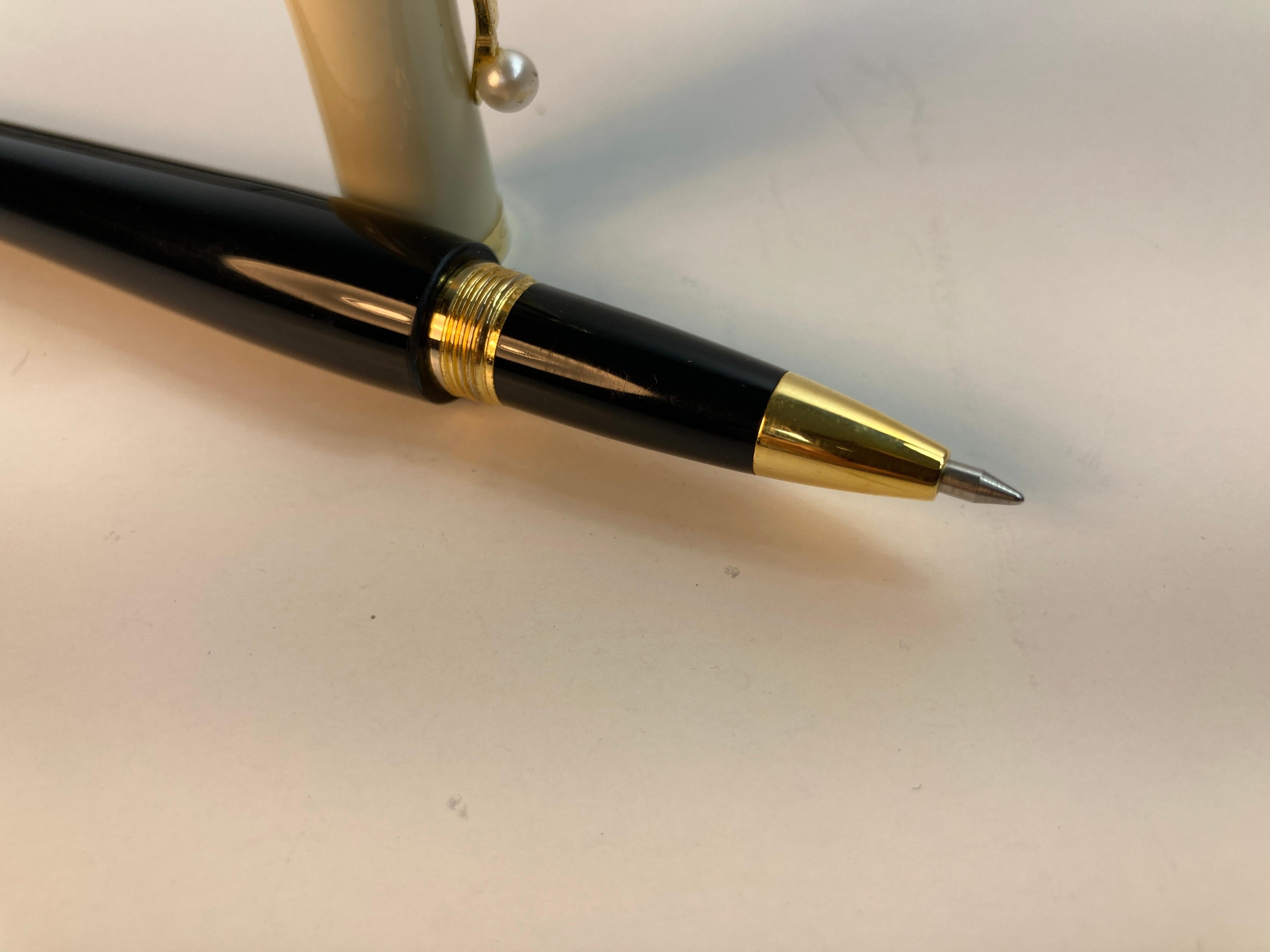 Greta Garbo Limited Edition Mont Blanc Ballpoint Pen with Pearl For Sale at 1stDibs | montblanc ...