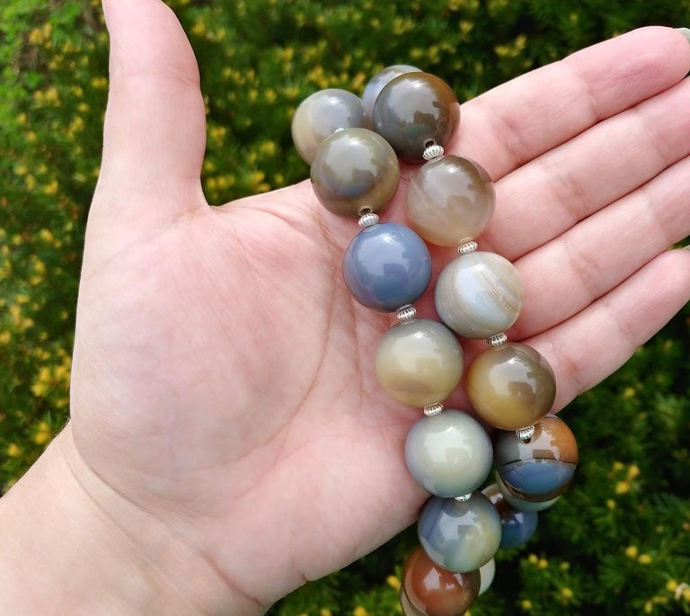 Grey Chalcedony Necklace For Sale at 1stDibs