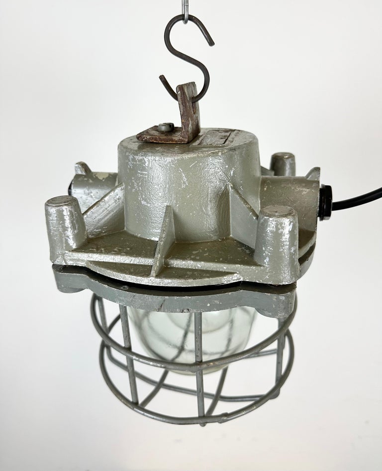 Grey Industrial Explosion Proof Lamp, 1960s For Sale at 1stDibs