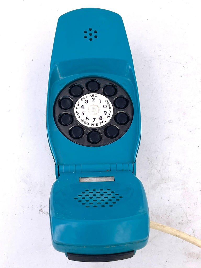 Grillo Folding Turquoise Phone Italy Marco Zanuso and Richard Sapper ...